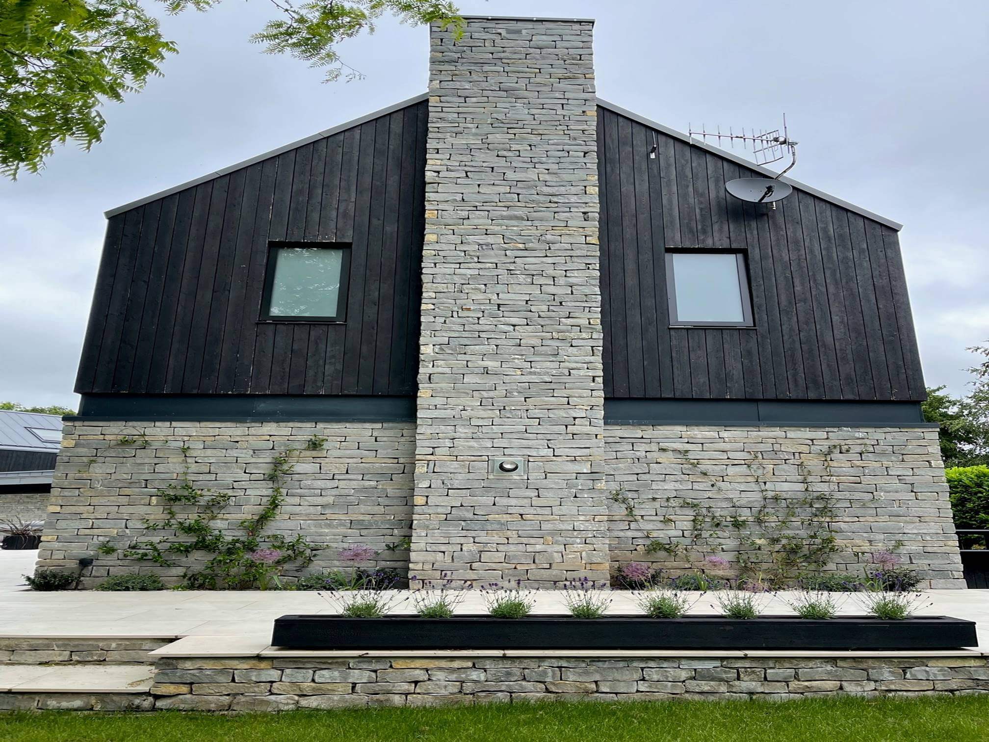 Blue Lias Stone | Hadpsen Quarry | Local Stone Supplier