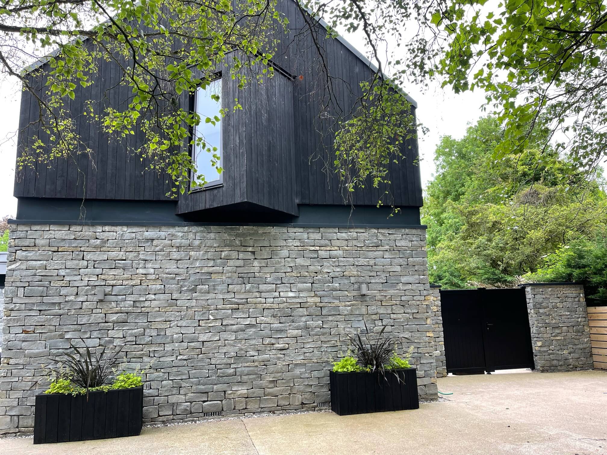 Blue Lias Stone | Hadpsen Quarry | Local Stone Supplier